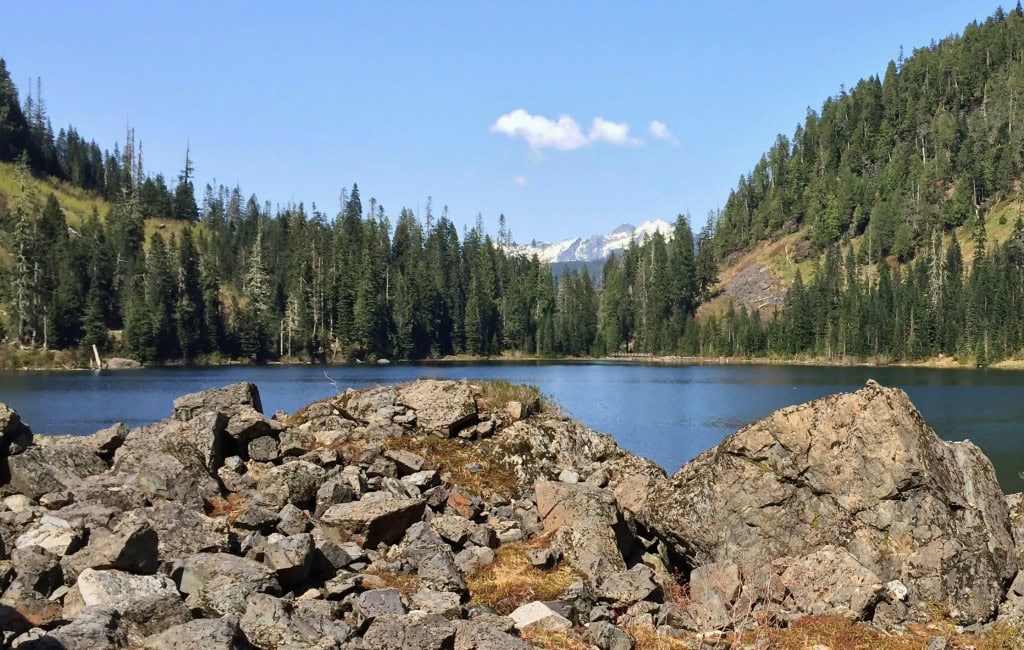 Lake Twentytwo – Hesperos Flown