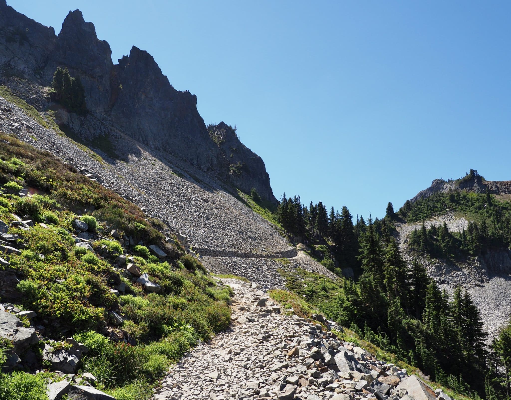 Pinnacle Peak (Mt. Rainier National Park) – Hesperos Flown